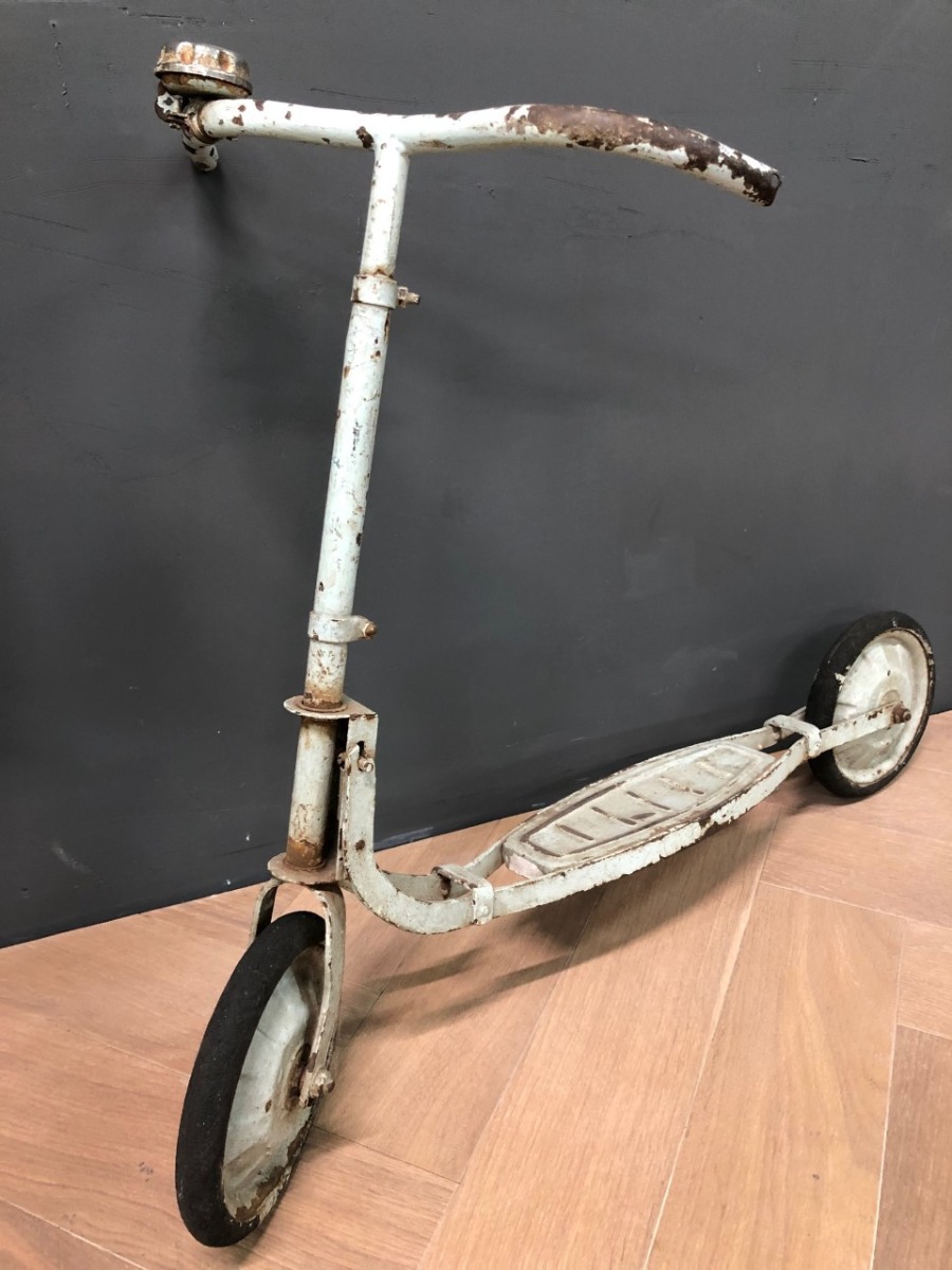 Vintage step, lichtgroen